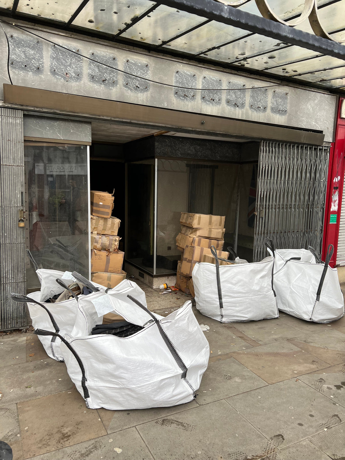 The Burnley Shop Clearance - Paul Stiller – Think Vintage Online Ltd